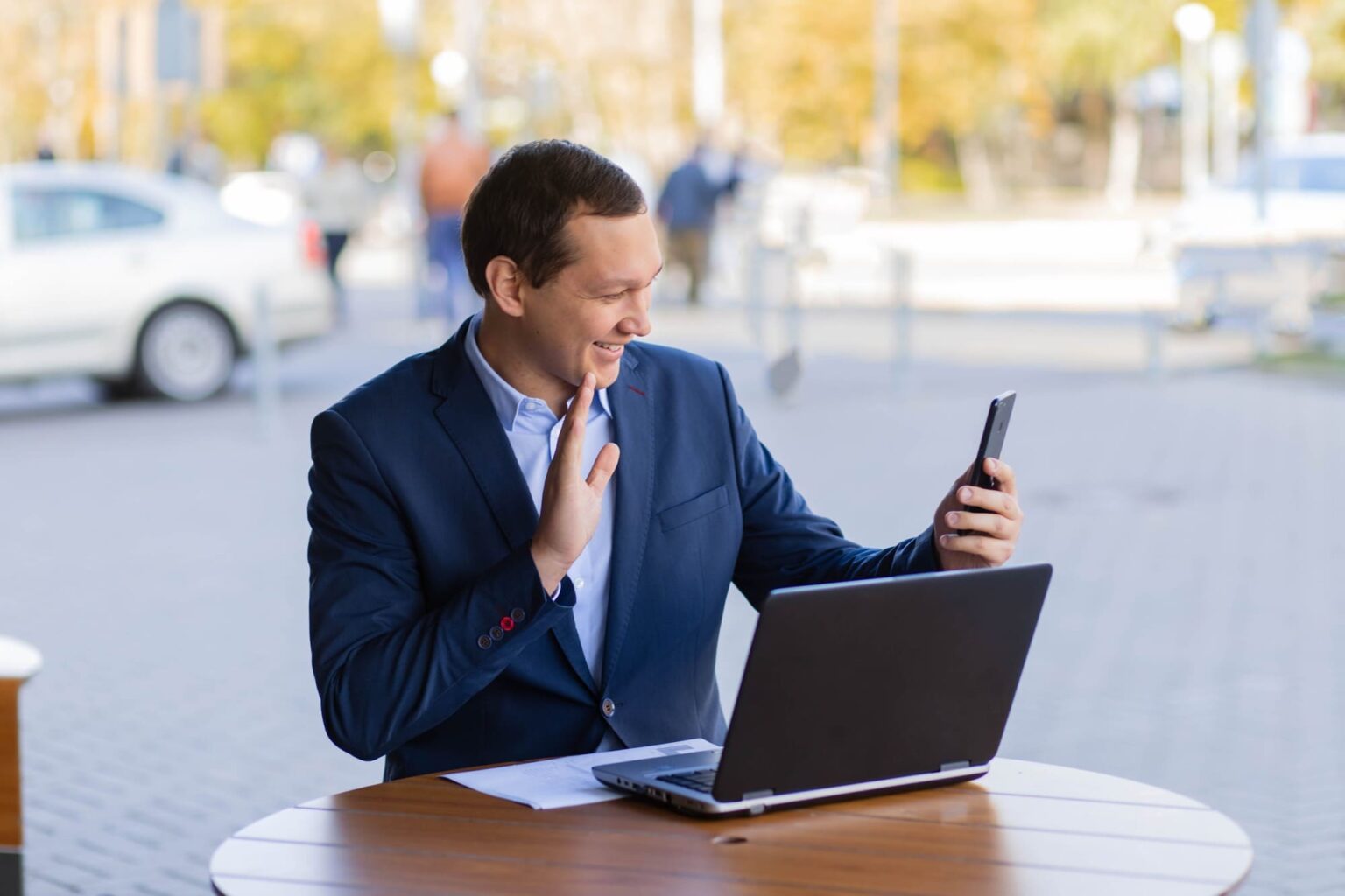 High-Speed Mobile Broadband for Business - Aatrox Communications